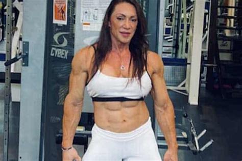 Stephanie Flesher Rising Star And Ifbb Pro Phenomenon Aminoshots