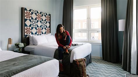 마운트 로열 호텔 Mount Royal Hotel 밴프 호텔 리뷰 And 가격 비교