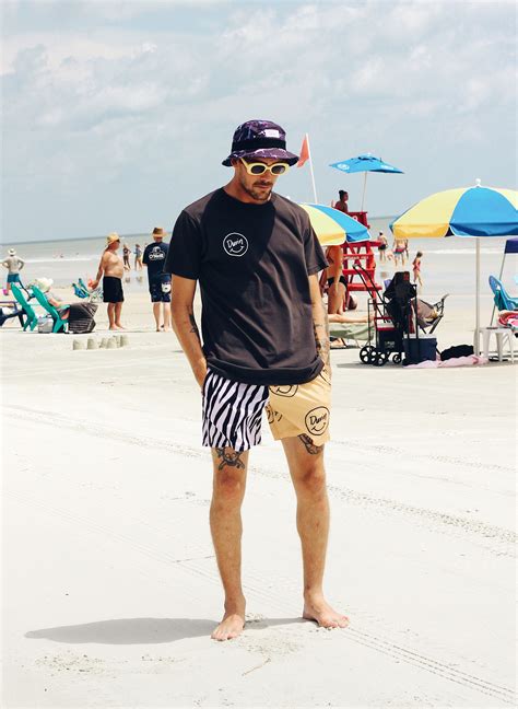 DUVIN SMILE TEE Surf Style Men Mens Summer Fashion Beach Beach