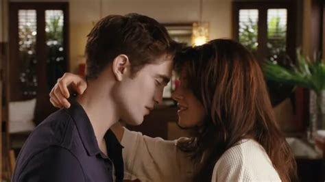 A Cena De Crepúsculo Que é Cringe Até Dizer Chega Observatório Do Cinema