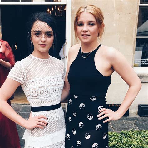 Maisie Williams On Instagram “jay In A Dress👀 Get It” Maisie