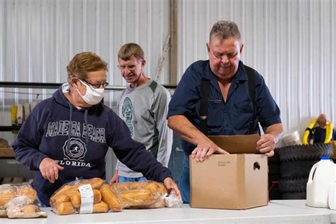 South Michigans Desert Featuring Tekonshas Fresh Food Distribution
