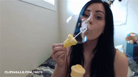 Blowing Bubbles 1080 Wmv Fetish Clips By Luna