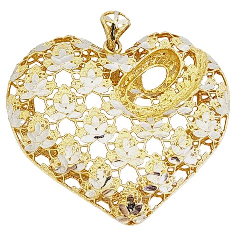 Big Purple Heart Pendant 14 Karat Yellow Gold Amethyst Heart Gemstone