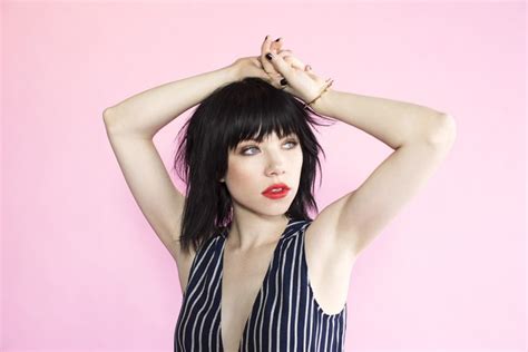 カーリー・レイ・ジェプセン、新曲“first Time”のリリック・ビデオをyoutubeで公開 Nme Japan