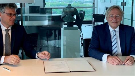 Peter Den Oudsten Officieel Beëdigd Als Waarnemend Burgemeester Van