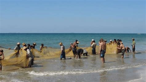 Bassein Beach Vasai Maharashtra Sceneloc8