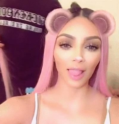 Kim Kardashian AReanon