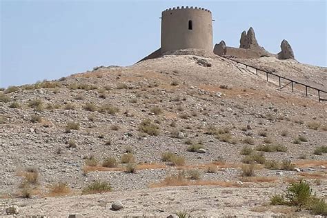 قلعه حاجی‌آباد مجله مِستر بلیط