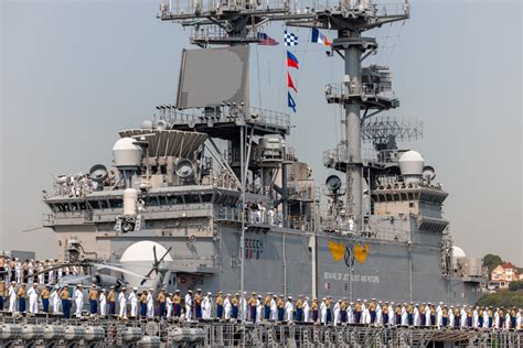 DVIDS Images USS Wasp LHD Arrives In NYC For Fleet Week Image Of
