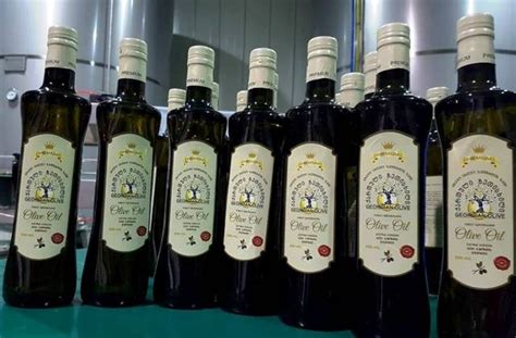 ბაზარზე ქართული ზეთისხილის ზეთი გამოჩნდა Bpn Ge