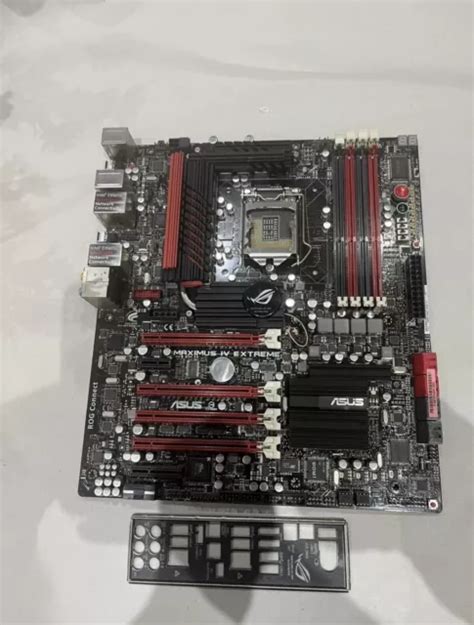 ASUS MAXIMUS IV EXTREME Z Socket LGA ROG DDR MOTHERBOARD WITH I O SHIELD PicClick UK