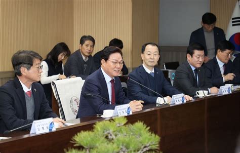 우주항공청 사천 시대 경남도 16일 사천시청서 우주항공복합도시 건설 준비단 현판식 후 첫 회의 가져 더경남뉴스