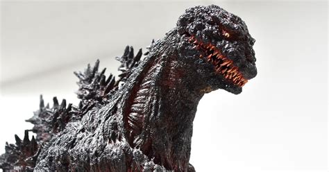 『シン・ゴジラ』庵野秀明のこだわり！恐ろしい目の秘密とは｜シネマトゥデイ