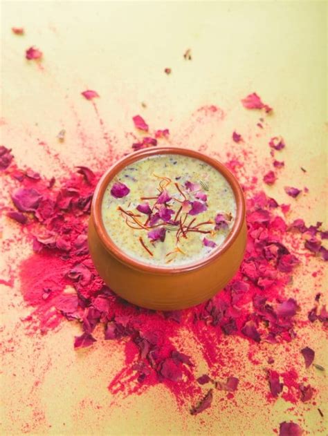 8 Traditional Foods For Holi