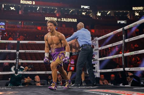 Floyd Mayweathers Teenage Protege Pummels Rival In Frightening Ko To