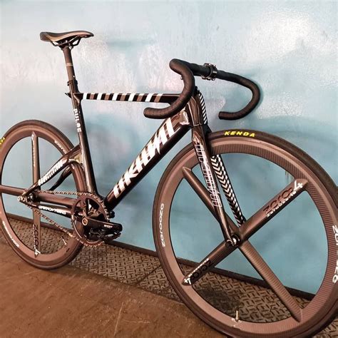Track Monster Unknown Pulse Instagram Argentina Bici Personalizzate