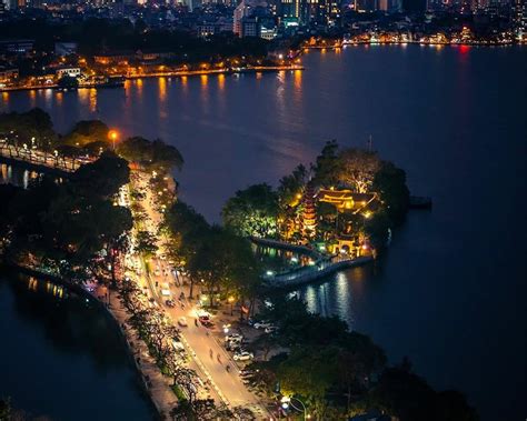 Trải nghiệm Hà Nội về đêm đầy trọn vẹn cùng Du lịch Ba miền