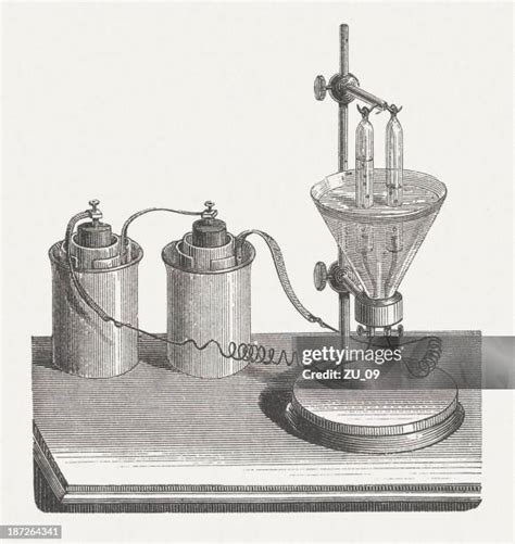 Chemistry Electrolysis Photos And Premium High Res Pictures Getty Images