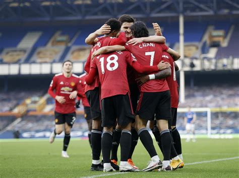 5 Penyebab Manchester United Menang 3 1 Atas Everton Okezone Bola
