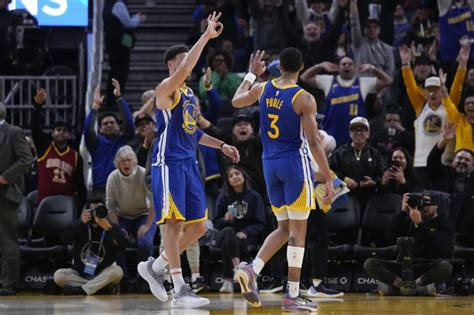 Thompson Scores 42 Points Warriors Beat Rockets 116 101 Saturday