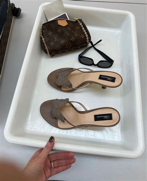 Pin By Bianca Seri On Tv Series Aes Instagram Fashion Fashion
