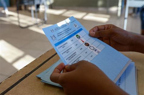 Élections Au Botswana Ouverture Des Bureaux De Vote