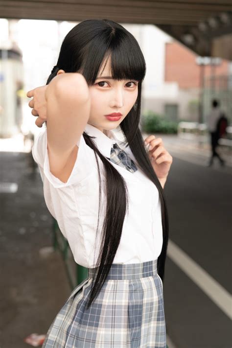 Shuri Atomi Asian Actresses