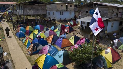 Colombia propone diálogo con Panamá para aliviar crisis migratoria en