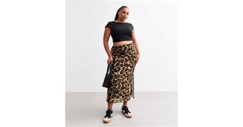 Curves Brown Leopard Print Midi Skirt New Look