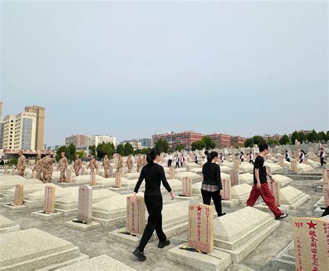 祭奠英烈慰吾先辈 澎湃号政务 澎湃新闻 The Paper