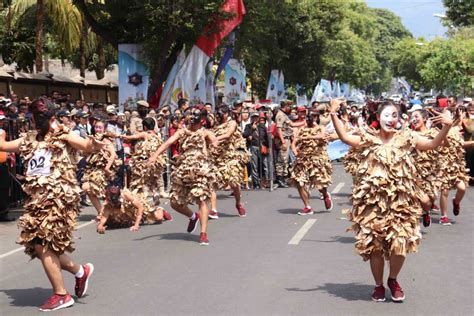Lomba Gerak Jalan Siap Meriahkan HUT Ke 77 RI Hadiah Ratusan Juta