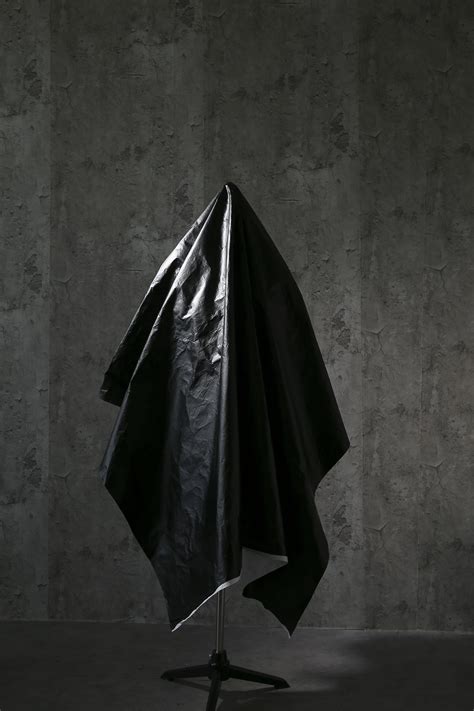 黑色杜邦纸面料服装设计师创意布料背景装饰改造廓形立体防水哑光虎窝淘