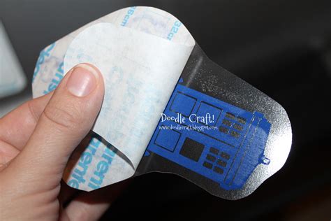 Doodlecraft Applying Vinyl Decal Sticker To Stuff