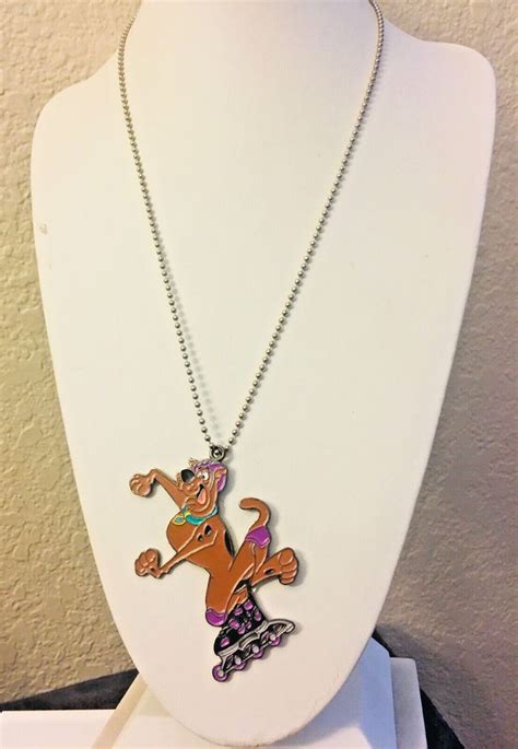 Scooby Doo 2 25 Head Shot Metal Enamel Pendant On 22 Link Chain 9 99 Scooby Doo Scooby