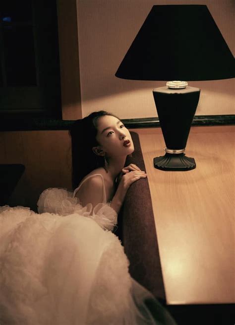 Pin De Linh Giang En ∡⋄「 Zhou Dongyu 」∡⋄ ~ VỊt MƯa