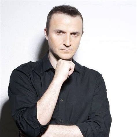 “ყველა ვინც ოთხფეხა მეგობარს ადამიანზე წინ დააყენებს არის