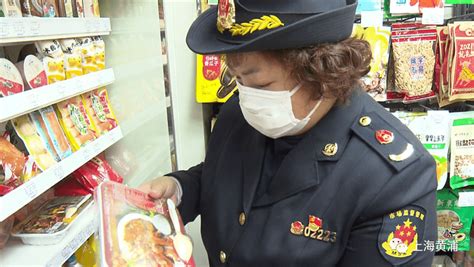 重启！昭通路居民区沿街商家为重新营业做准备进行