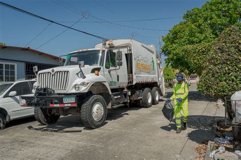 Incendio en Cerro Patacón obliga a suspender recolección de basura en