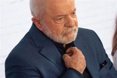 Lula Recebe Alta De Hospital Em Brasília Após Cirurgias No Quadril E