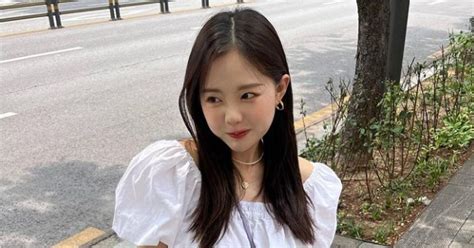애둘맘 홍영기 밑가슴 노출 언더붑→아슬아슬 백리스까지 연이은 파격