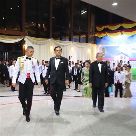 ประวัติ พล อ ประยุทธ์ จันทร์โอชา องคมนตรี คนล่าสุดของไทย