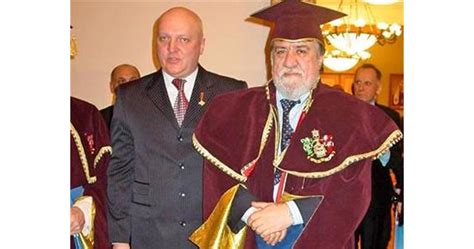 Вежди Рашидов стана академик в Русия