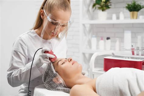 Lifting HIFU sprawdź jak odmładzają ultradźwięki