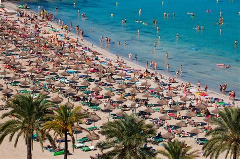 Spanish Holiday Resort Terrorised By Drunken Brits Pooing In Gardens