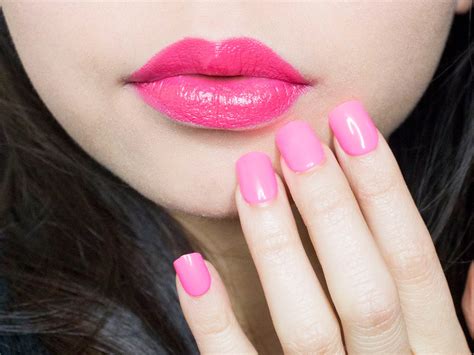 How To Get Extremely Soft Lips Naturally