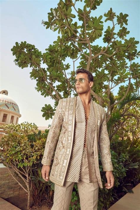 Classy Pastel Outfits For Grooms To Rock Their Wedding Look Artofit