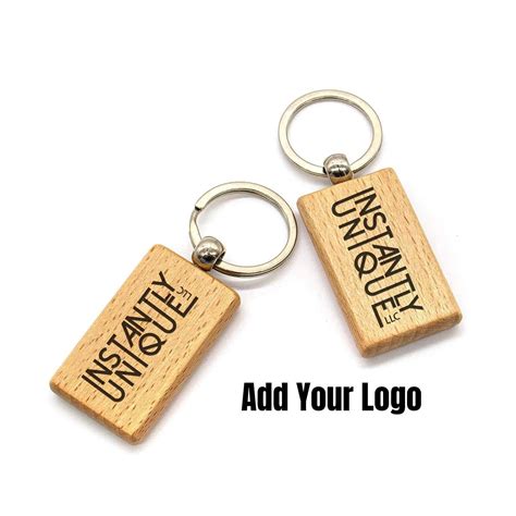 Personalized Wooden Rectangle Keychain Vendito