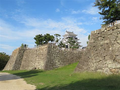 福山城の写真荒布櫓跡 阿部家藩主時代の名称内七番二重御櫓 山鳩さん 攻城団