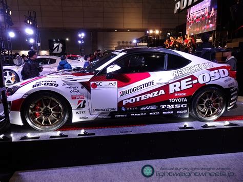 アルミホイール適応サイズ情報とツライチセッティングの考察 Vol3 トヨタ86スバル Brz（zn6zc6）編 アルミホイールに